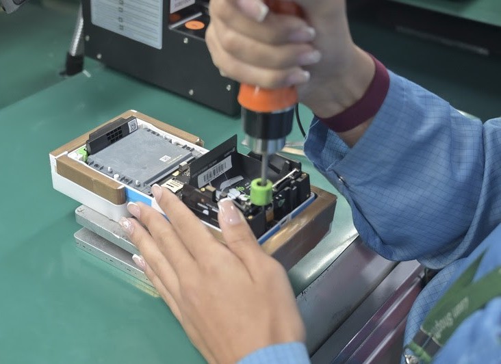 Fiserv inaugura em Betim a primeira fábrica da Clover nas Américas ...